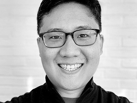 Dr. Gregory Huang, MD